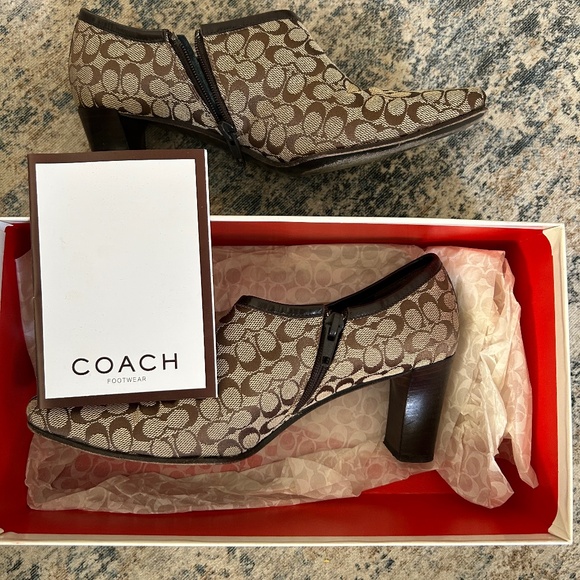 Coach | Shoes | Coach Daphne Logo Shoe Bootie Size 6 | Poshmark